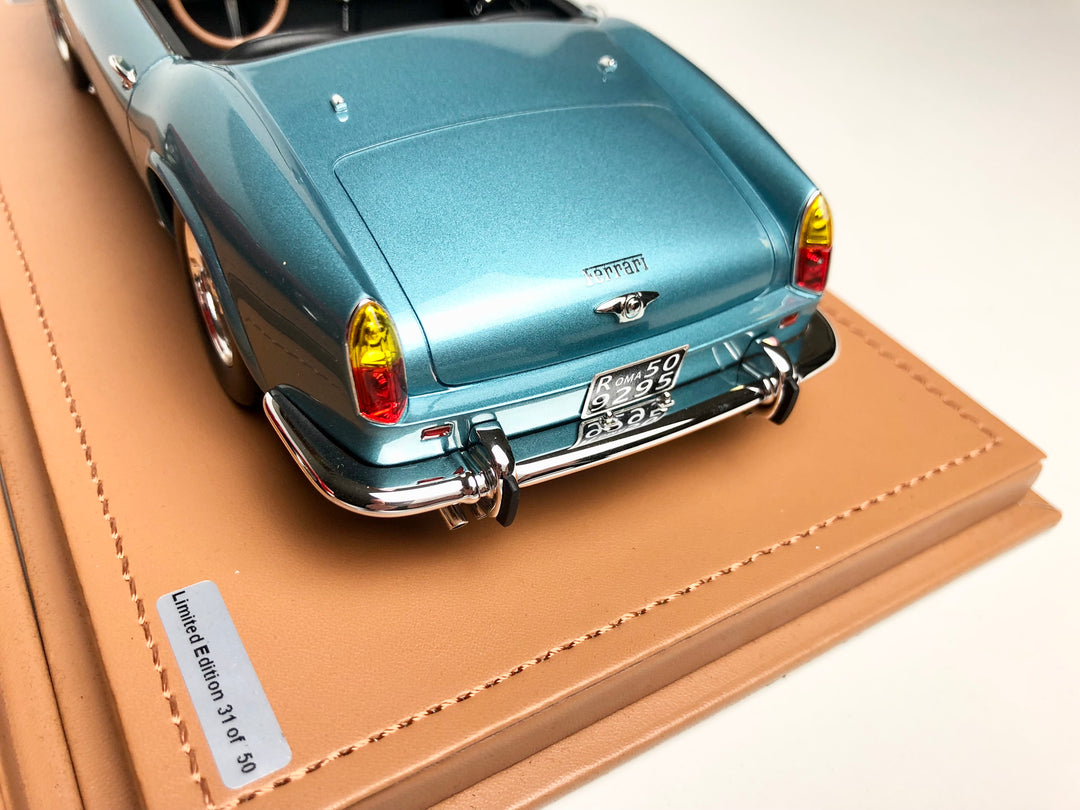 Ferrari 250 GT California 1960 Azure 1:18 scale Limited Edition ...