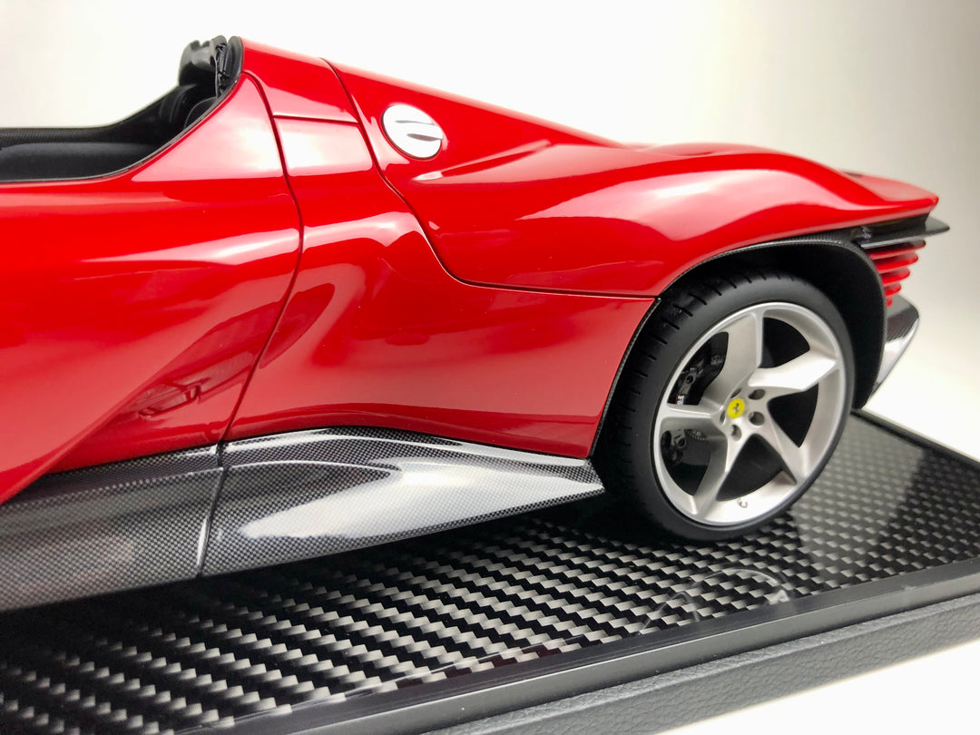 BBR Ferrari Daytona SP3 1:12 scale – Revilo Model Cars