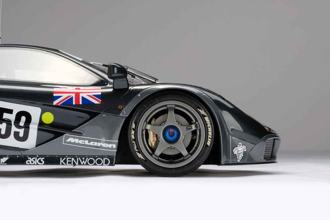 Amalgam 1:8 scale McLaren F1 GTR Le Mans winner 1995 – Revilo Model Cars