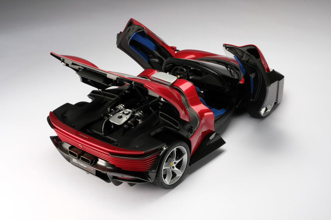 Amalgam 1:8 scale Ferrari Daytona SP3 – Revilo Model Cars