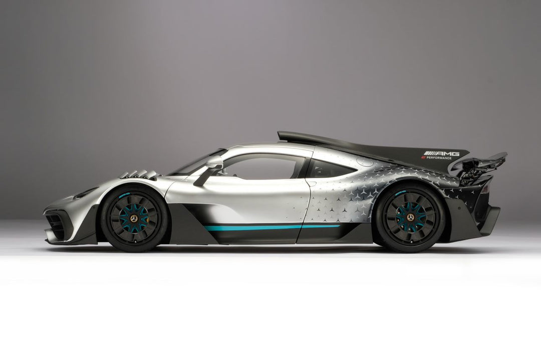 Amalgam 1:8 Mercedes AMG One – Revilo Model Cars