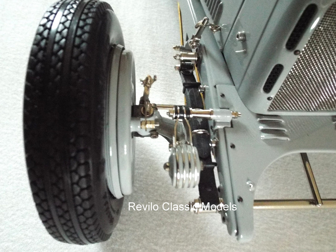 Pocher 1:8 scale Alfa Romeo 8C 2300 'Monza' – Revilo Model Cars