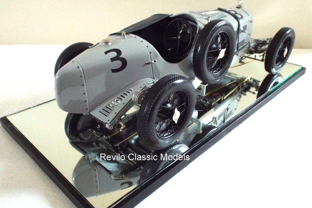 Pocher 1:8 scale Alfa Romeo 8C 2300 'Monza' – Revilo Model Cars
