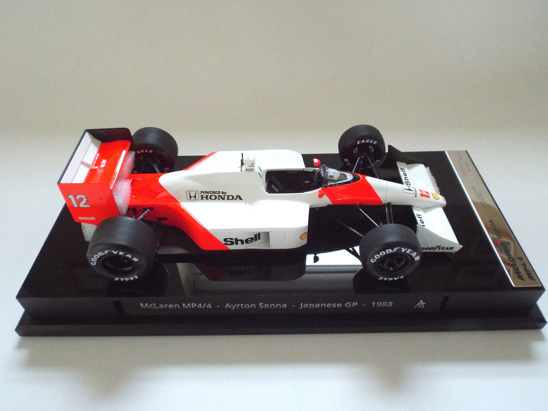 Amalgam McLaren MP4/4 1:18 scale WITH MARLBORO DECALS – Revilo Model Cars